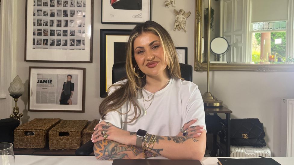 Jamie Genevieve's journey from make-up counter to boardroom - BBC News