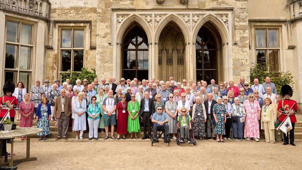Wartime evacuee babies reunite at Ashridge House - BBC News