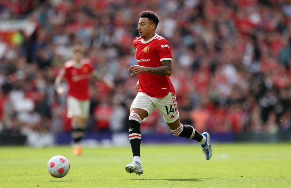 Lingard 'saddened' by lack of farewell - BBC Sport