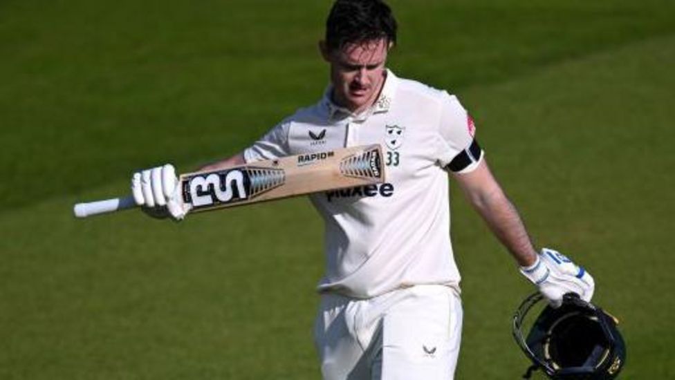 Kent-Worcestershire: Roderick ton helps Pears remember Josh Baker - BBC ...