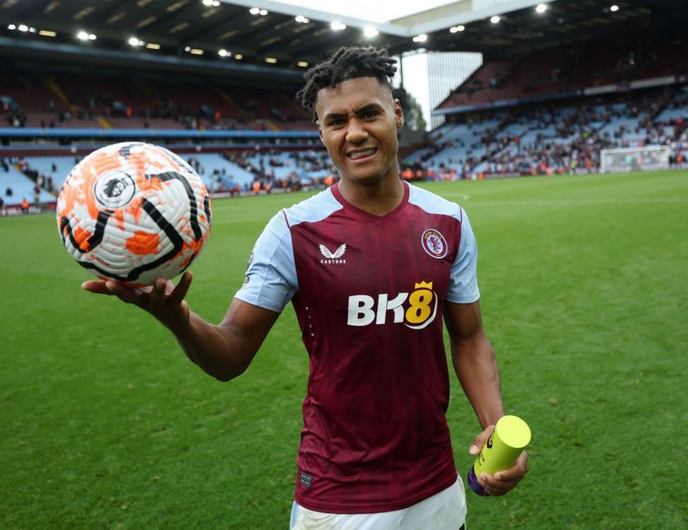Aston Villa: Ollie Watkins 'has everything' - BBC Sport