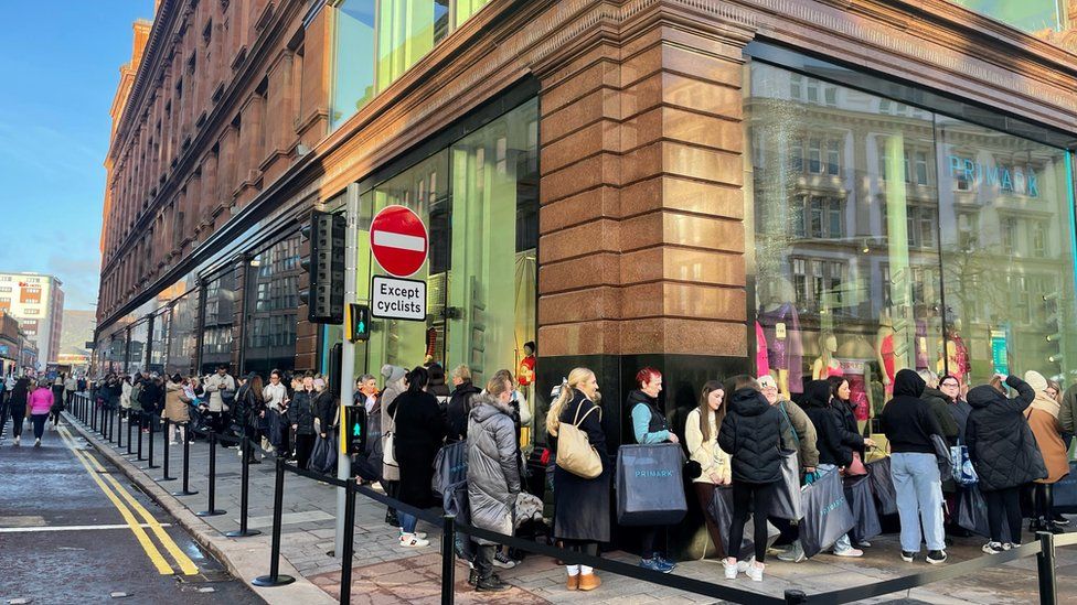 Primark's Bank Buildings opens after restoration - BBC News
