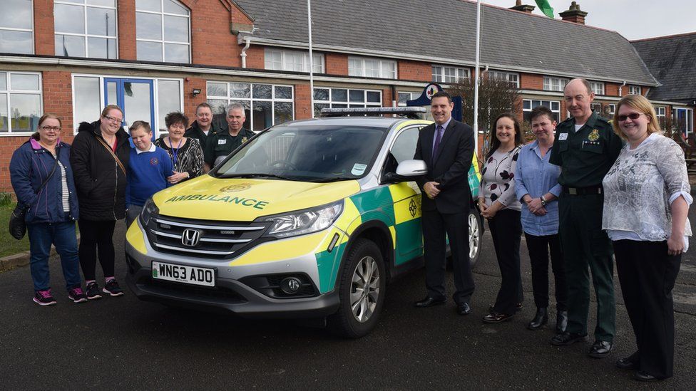 Pyle school staff get award for saving boy's life - BBC News