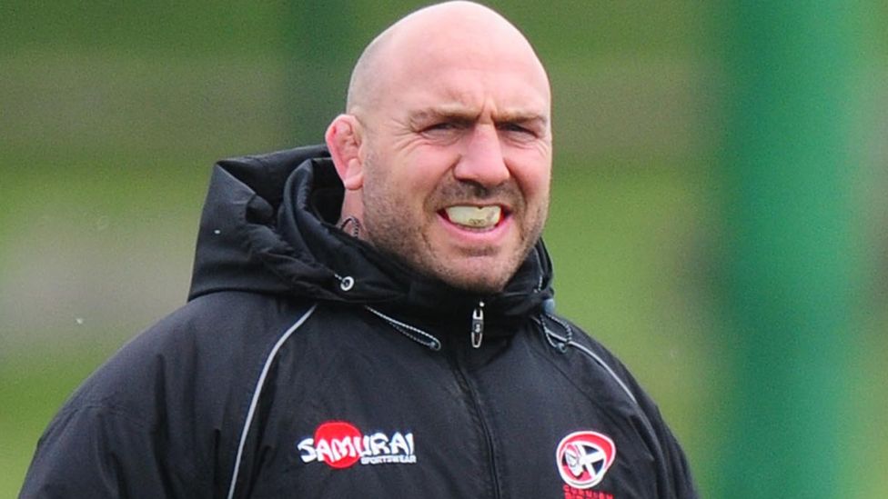 Tom Cowan-Dickie: Cornish Pirates hooker signs new one-year deal - BBC ...