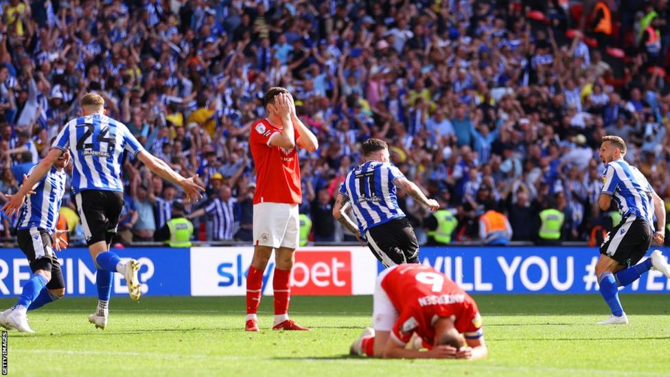 Barnsley 0-1 Sheffield Wednesday: Josh Windass wins League One play-off ...