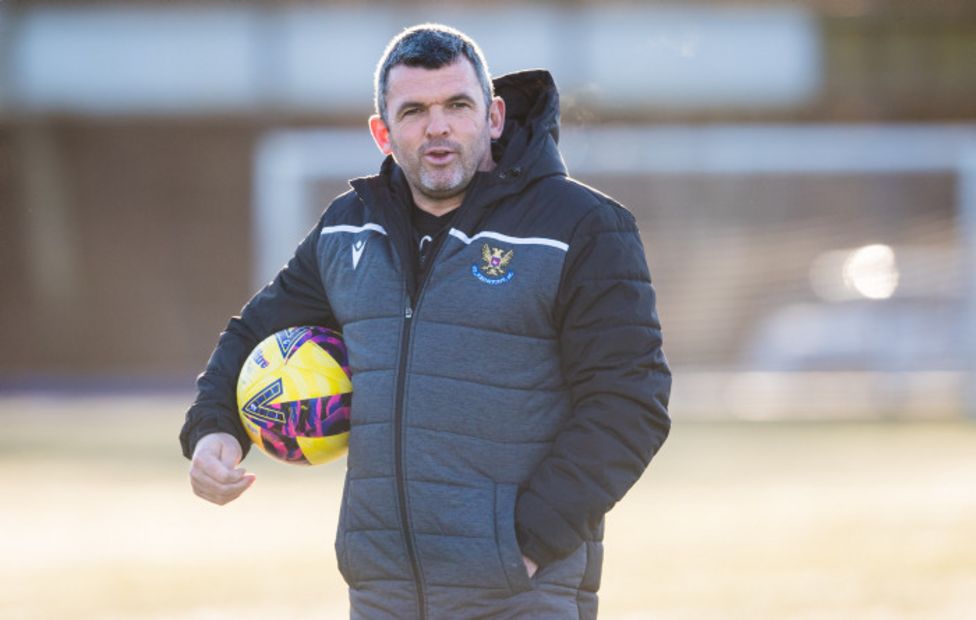 'I always look over my shoulder' - Callum Davidson - BBC Sport