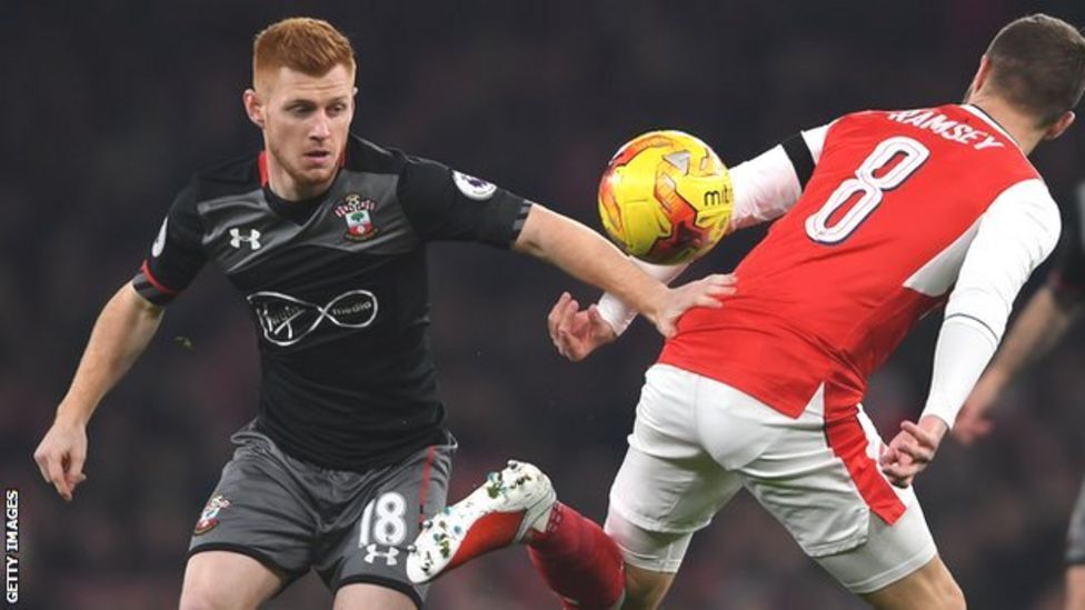 Harrison Reed: Southampton midfielder makes Norwich City loan move ...