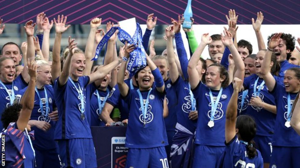 Chelsea win WSL as four-trophy season dream continues - BBC Newsround