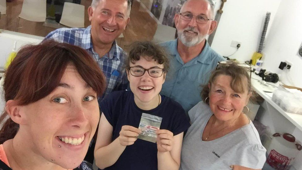 Jersey coin hoard marks milestone of 55,000 coins removed - BBC News