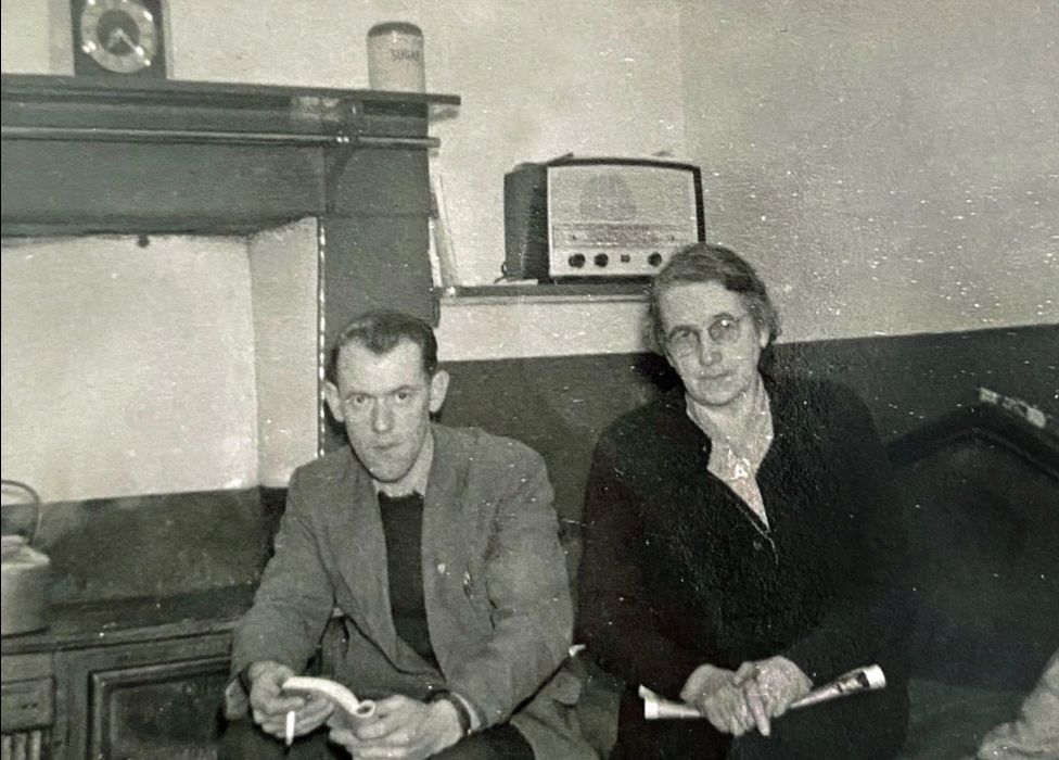 Fermanagh: 'Miracle' Ederney community hub a hit with residents - BBC News