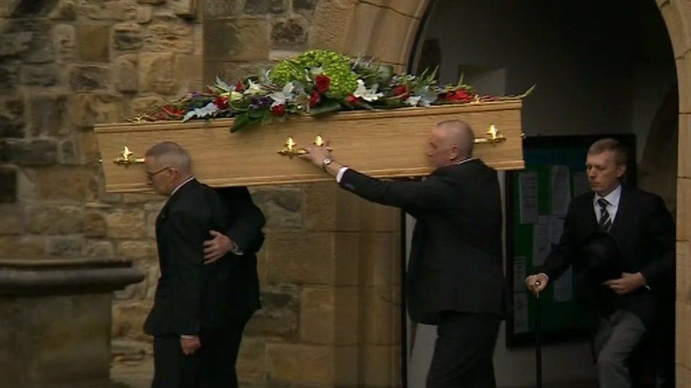 Mike Neville funeral: Respects paid to veteran TV presenter - BBC News