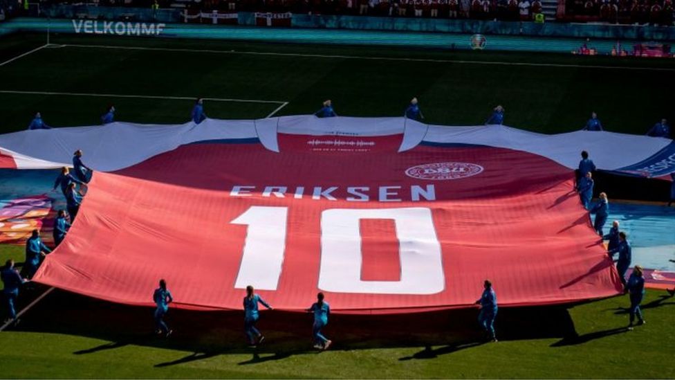 Dylan Rich: Young footballer who died was much-loved, says head - BBC News