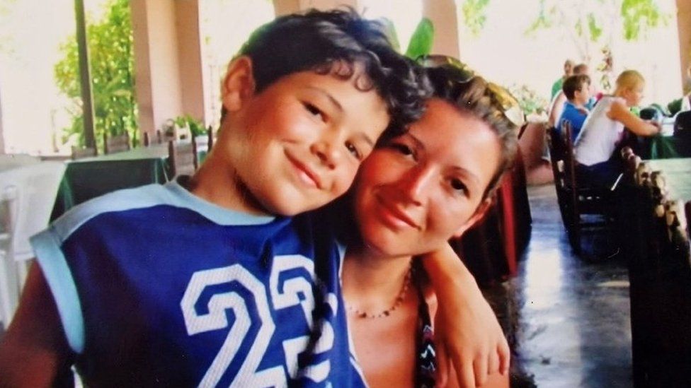 'Ketamine meant I didn't know my son any more' - BBC News