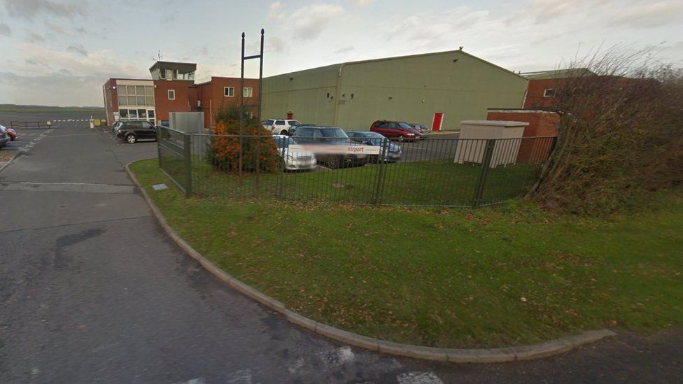 Firm cleared over Gamston Airfield skip lorry death - BBC News