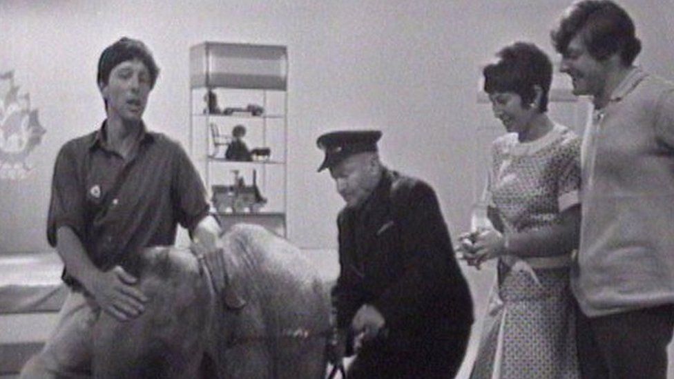 John Noakes: The action man of Blue Peter - BBC News