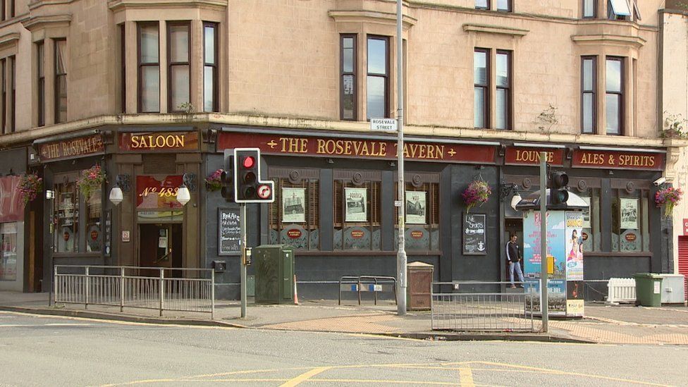 Man left scarred for life in unprovoked pub attack - BBC News