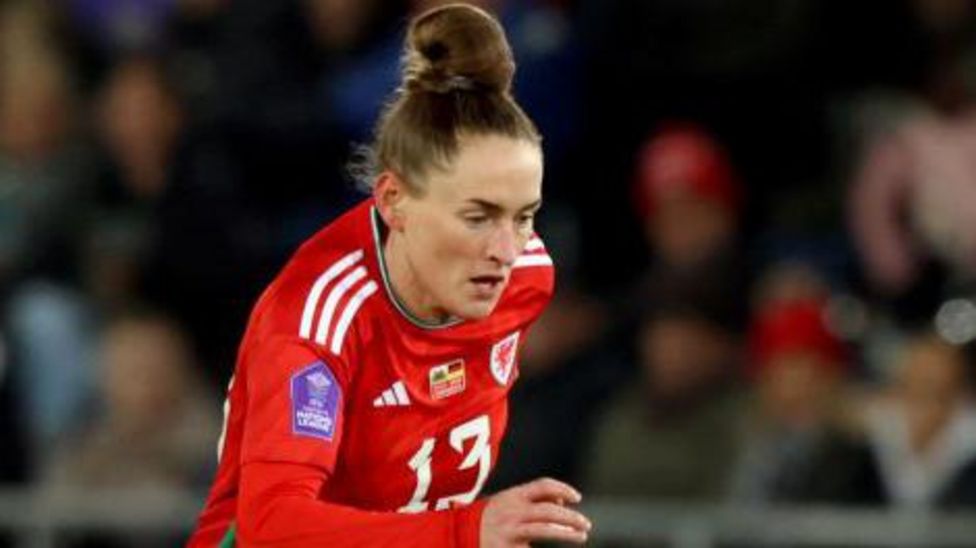 Rangers and Wales' Rachel Rowe on her 'favourite season' - BBC Sport