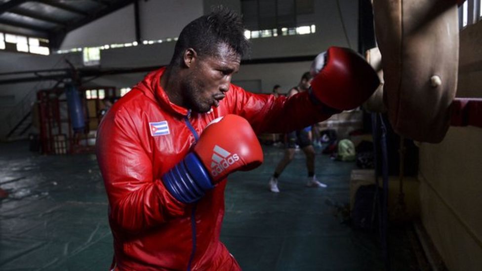 Tokyo Olympics: Julio Cesar la Cruz wins heavyweight final for Cuba's ...