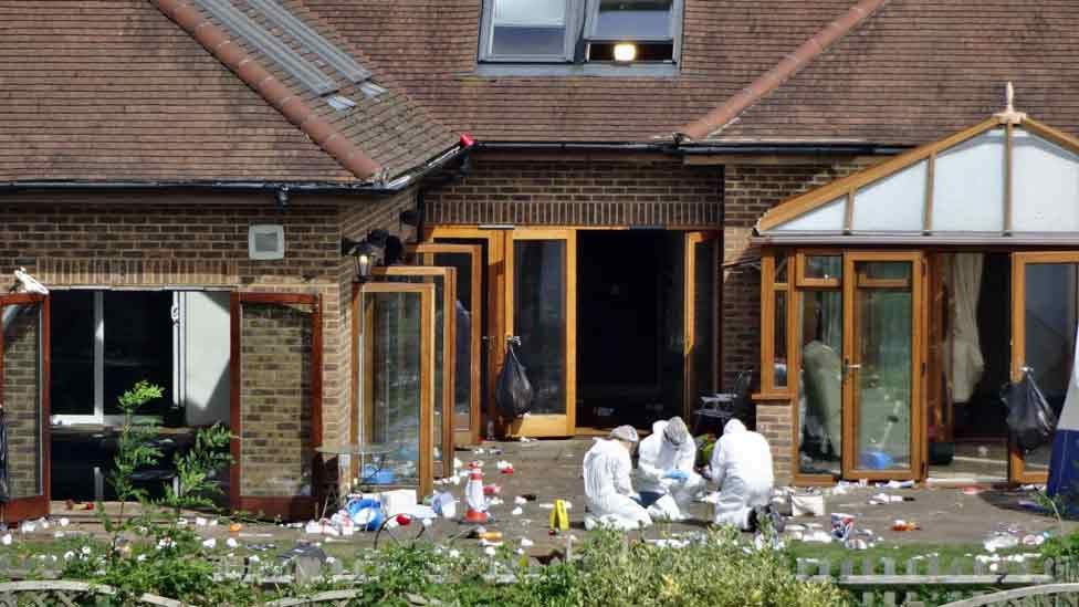 Man killed and two people injured in Surrey pool party shooting - BBC News