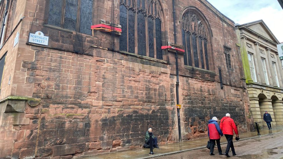 Chester church wins £40k revamp grant to remain open - BBC News