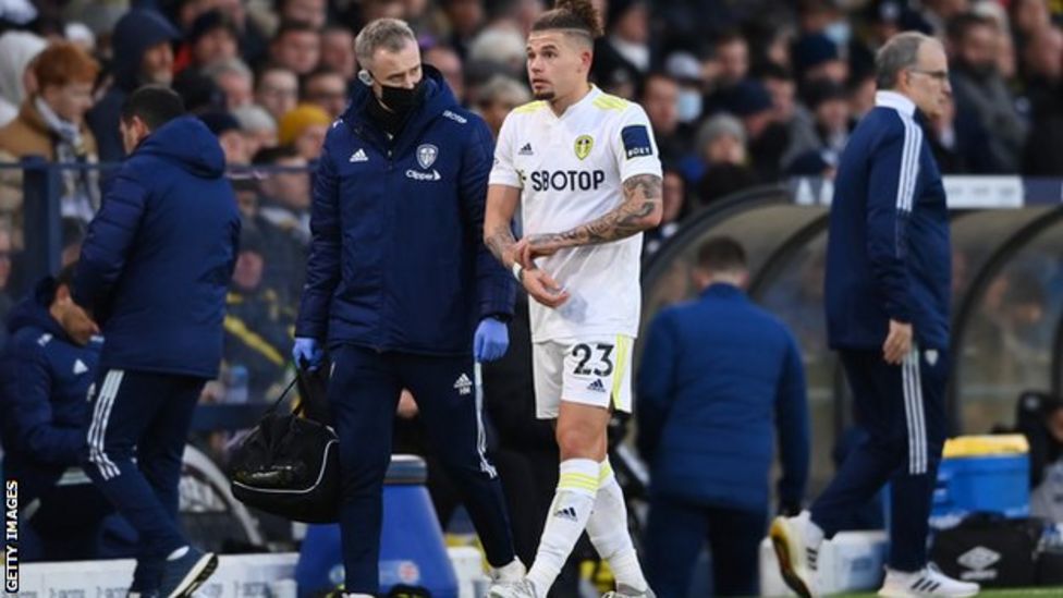 Leeds United midfielder Kalvin Phillips faces lengthy spell out injured ...