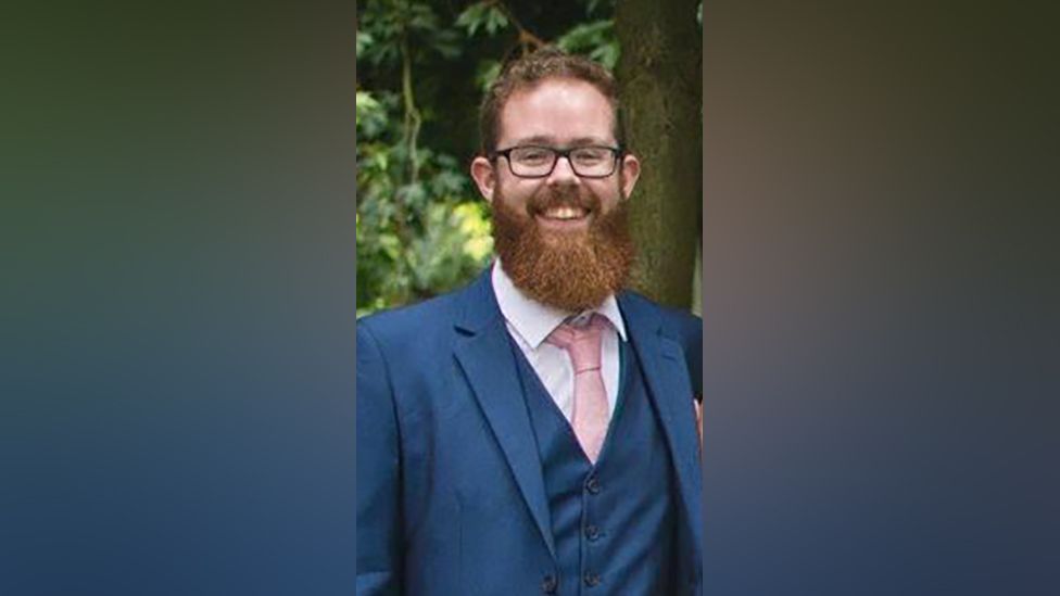 Voyeur's step-sister victim says sentence was too lenient - BBC News