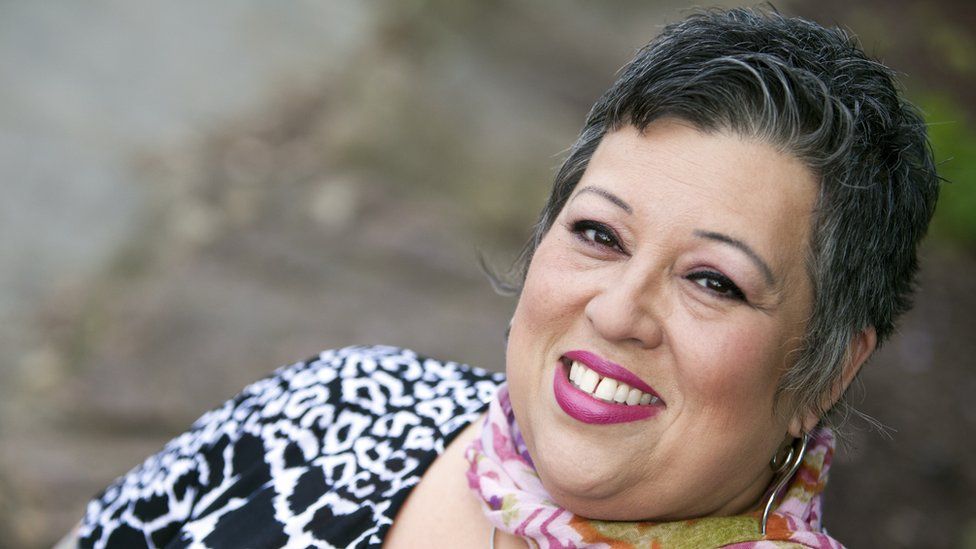 Who you gonna call? The real-life ghost hunters - BBC News