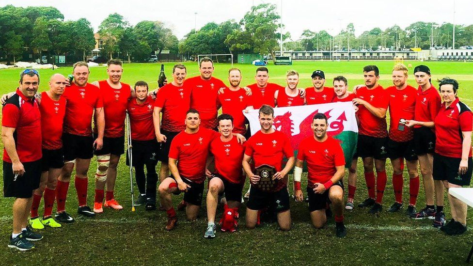 Chwaraewr rygbi'n cyrraedd 600 gêm dros ei glwb - BBC Cymru Fyw