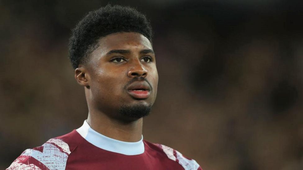 West Ham: Which Hammers player is playing for their future? - BBC Sport