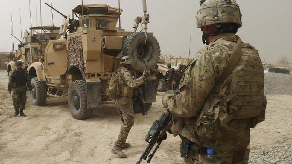 Taliban fight: US may send 3,000 more troops to Afghanistan - BBC News
