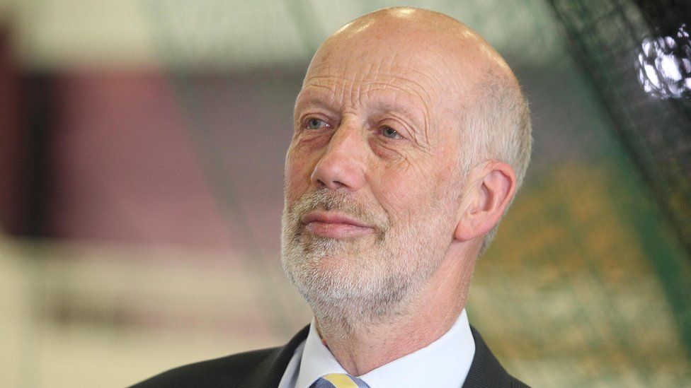 Paramilitary action plan critics 'throwing mud' says Claire Sugden ...