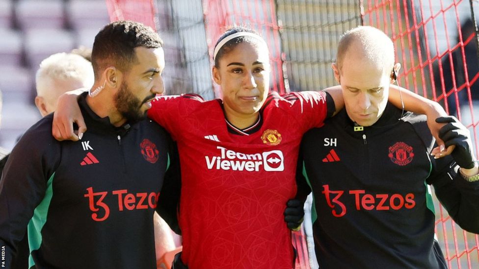 Manchester United defender Gabby George injures ACL and set to miss ...