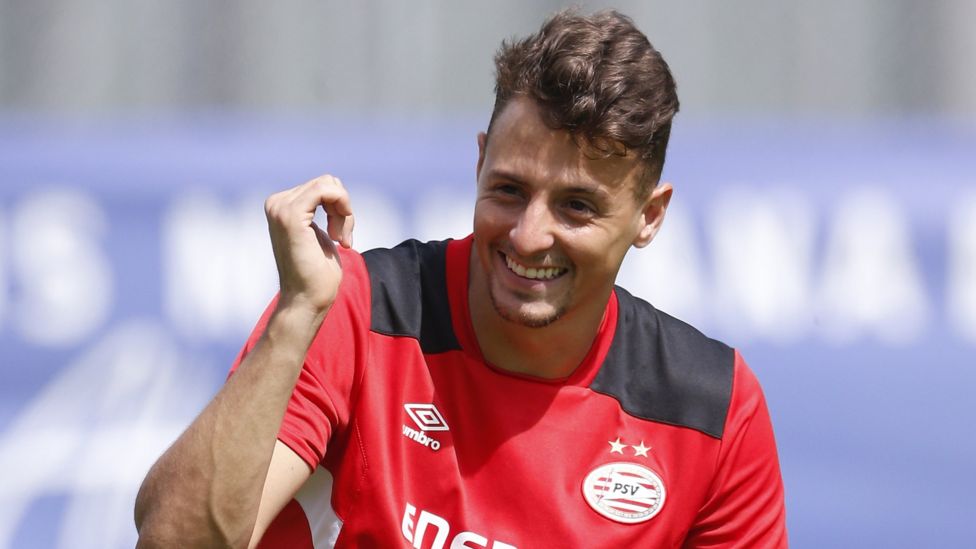 Sam Clucas: Swansea sign midfielder from Hull as Stephen Kingsley joins ...