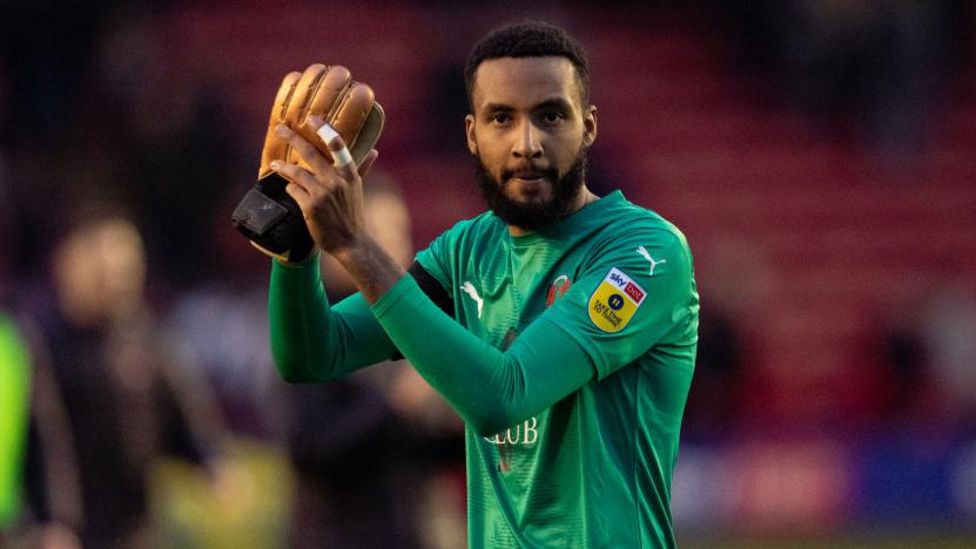 Lawrence Vigouroux: Burnley sign goalkeeper from Leyton Orient - BBC Sport