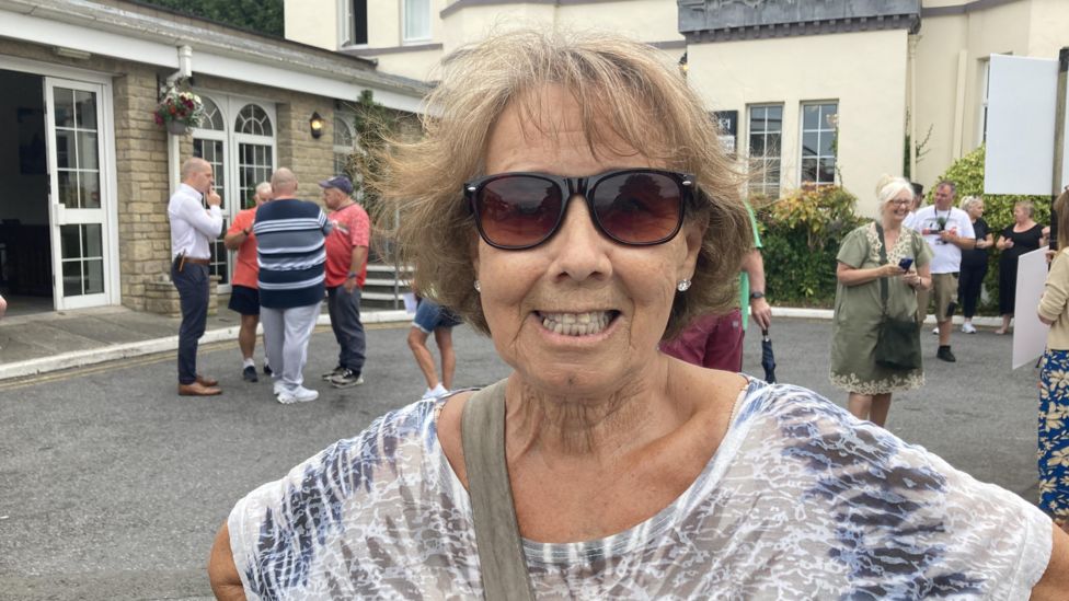 Asylum hotel: Protest against plans for Llanelli's Stradey Park - BBC News