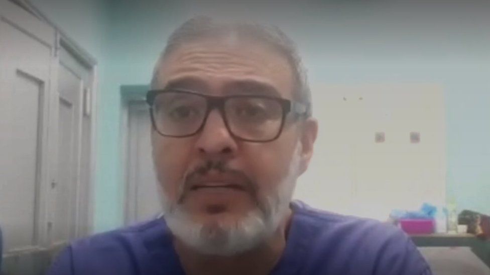 Met Police question London family of doctor in Gaza - BBC News