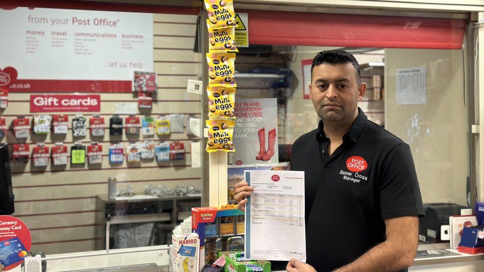 Sub-postmaster claims updated Horizon software caused £2,900 debt - BBC ...