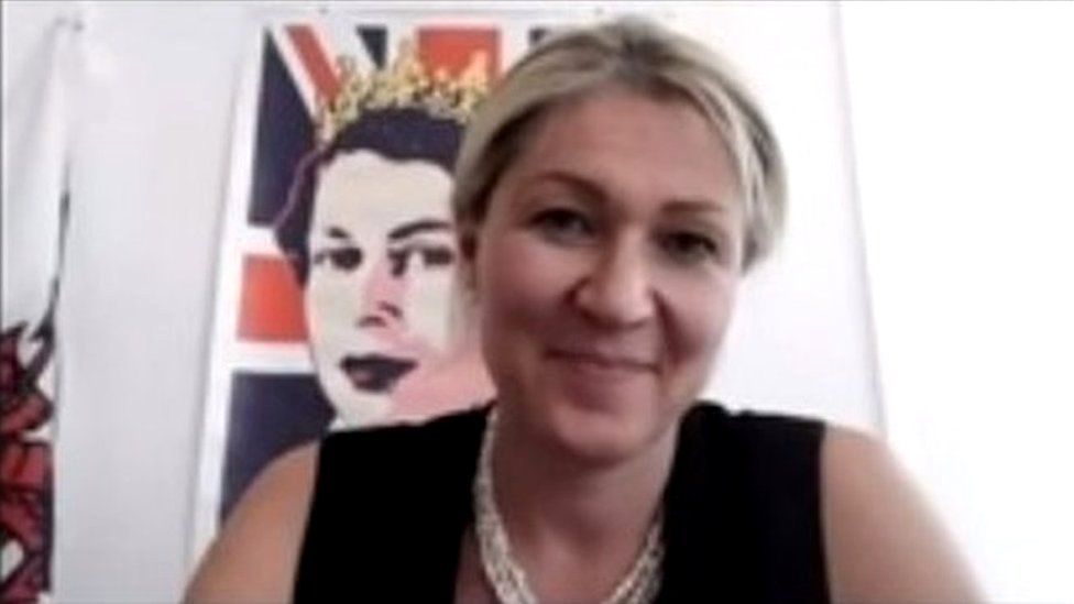 No more flags on video calls, Welsh Parliament members told - BBC News