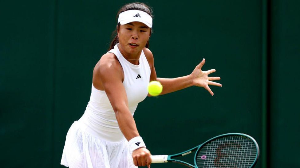 Mimi Xu & Mika Stojsavljevic lose Wimbledon girls' doubles final - BBC ...
