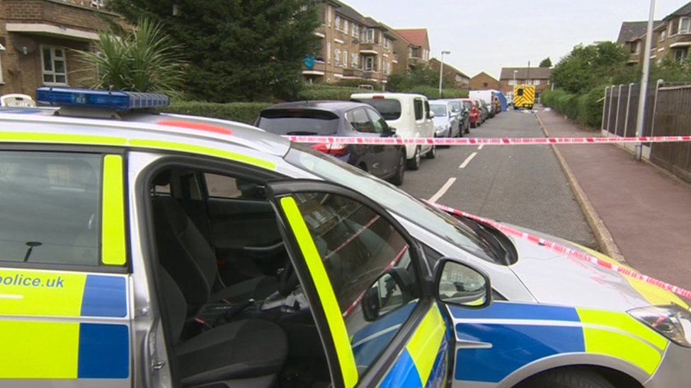 Drug dealer 'lured' to death by rival gang in Dagenham carjacking - BBC ...