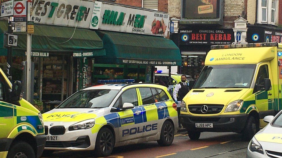 Tottenham stabbing: Two hurt in butchers shop - BBC News