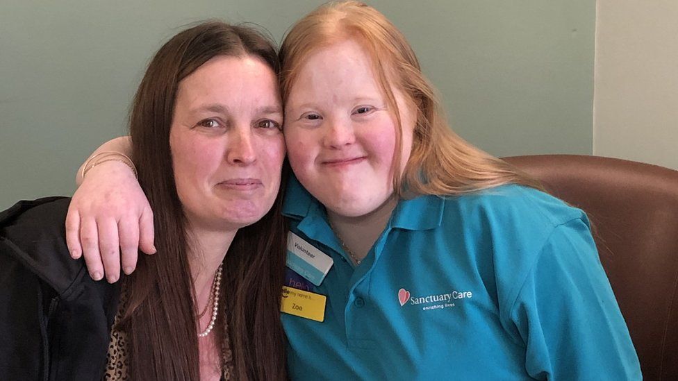 Birmingham care home praise for volunteer with Down's syndrome - BBC News