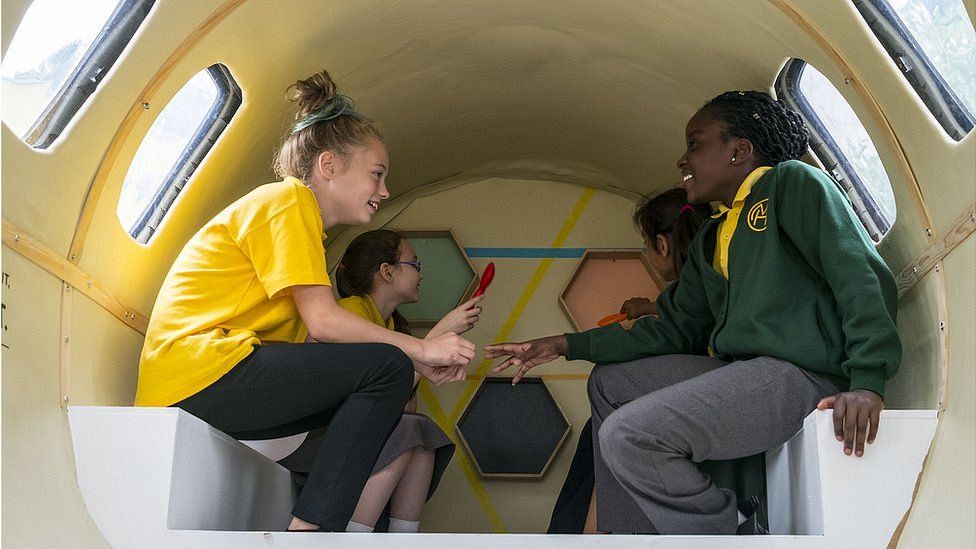 Cessna jet classroom opens at Westcliff-on-Sea school - BBC News