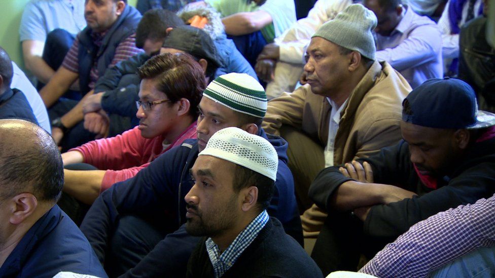Muslims in Northern Ireland united despite divisions across the world ...