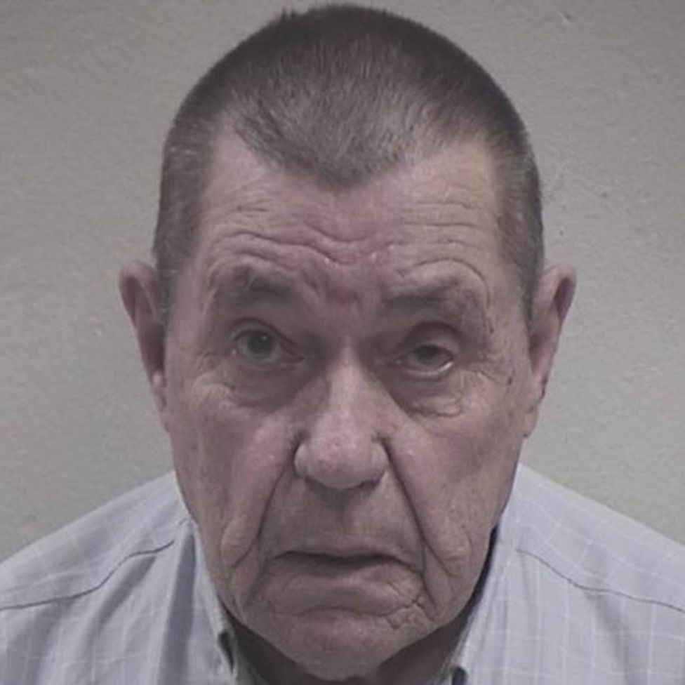 Ralph Yarl: What we know about the Missouri shooting - BBC News