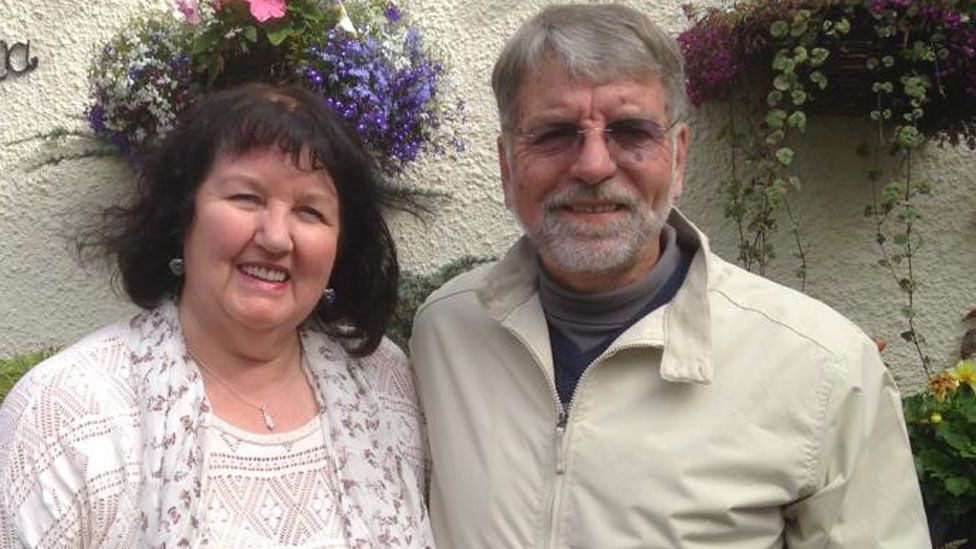 Scottish couple named as Majorca flood victims - BBC News