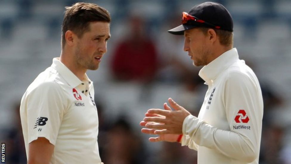 England v West Indies: Toby Roland-Jones replaces Chris Woakes - BBC Sport