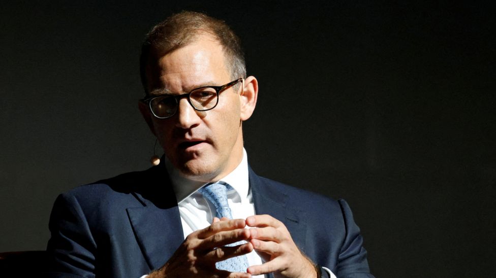 Royal Mail: Owners agree to £5bn takeover offer by billionaire - BBC News