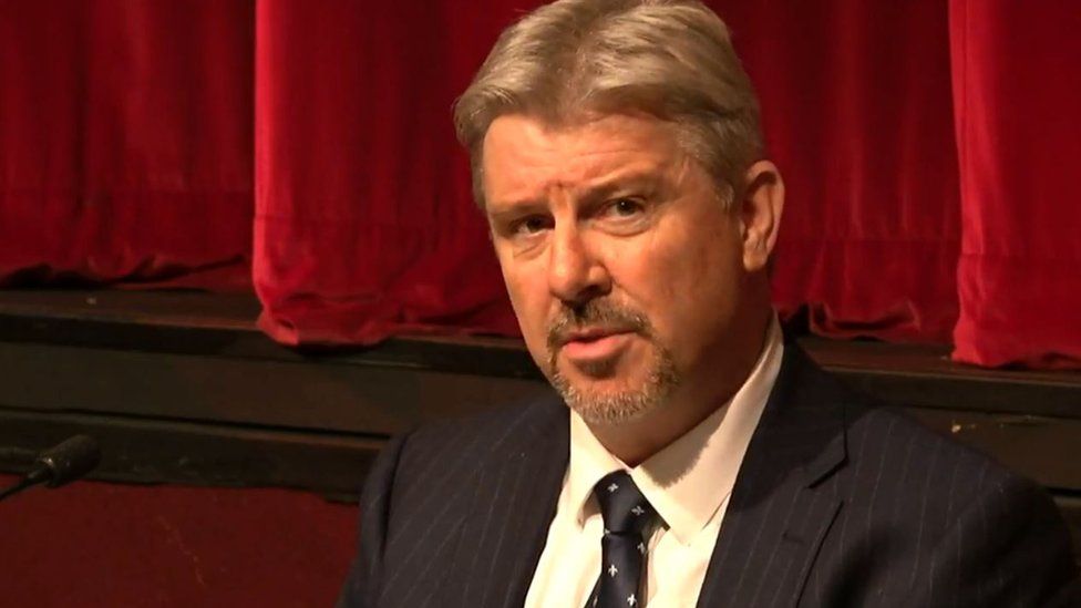 States of Guernsey funding requests 'effectively call for tax rises ...