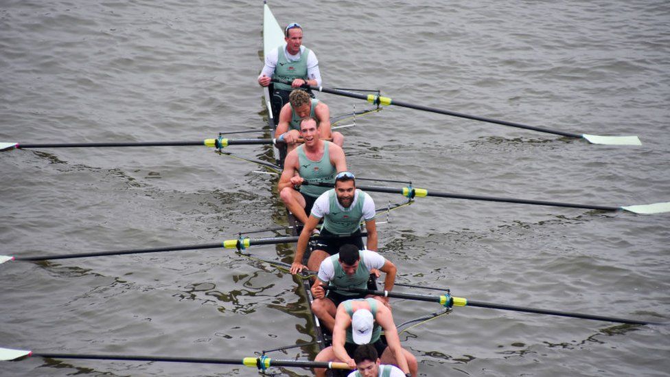 First woman picked to umpire this year's Boat Race. - BBC Newsround
